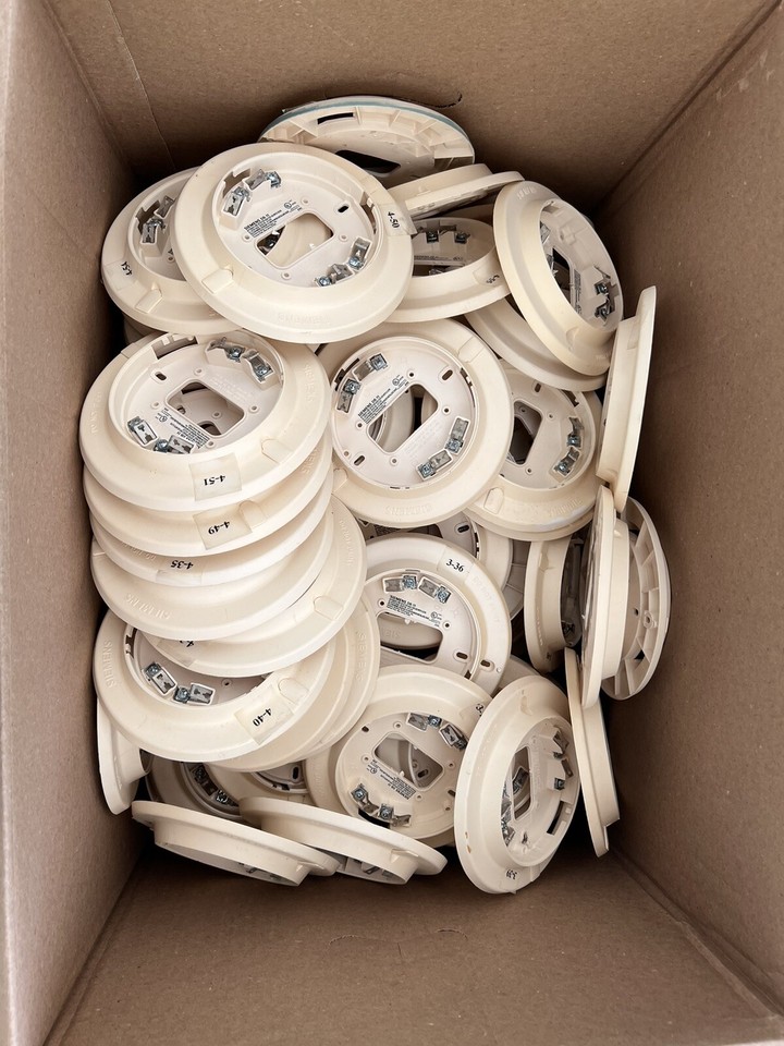 Siemens Model DB-11 / -11E / 8853 / -11C Detector Base, more Items ...