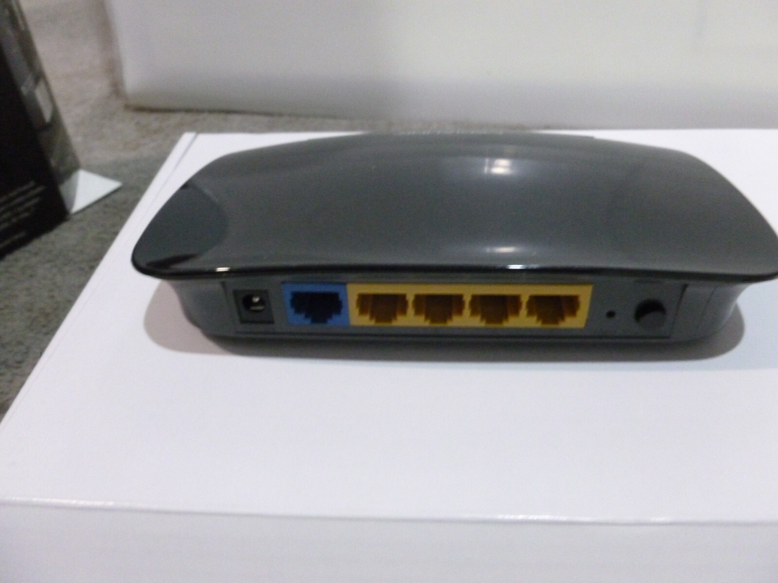 Medialink Wireless N Broadband Router with Internal Antenna 150 Mbps ...
