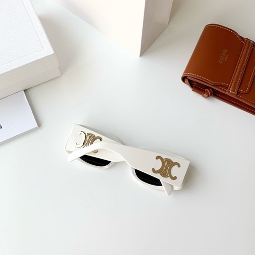 NEW in BOX! AUTHENTIC CELINE CL40282U SUNGLASSES in White | eBay