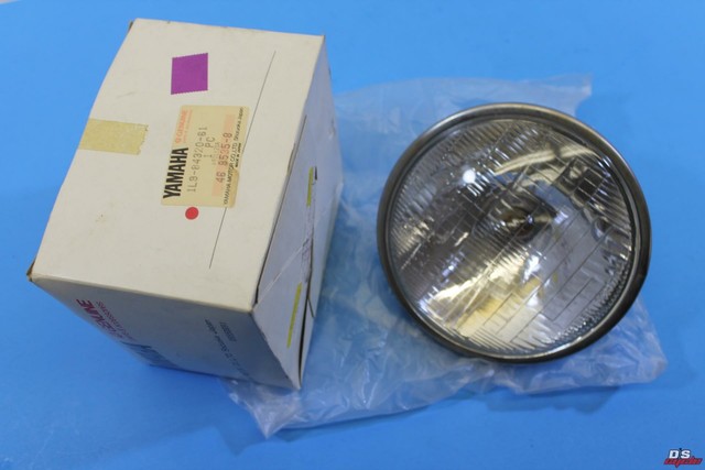 Headlight bulb lens XS360 1976-1977 XS400 1977-1979 PART # 1L9-84320-61 ...