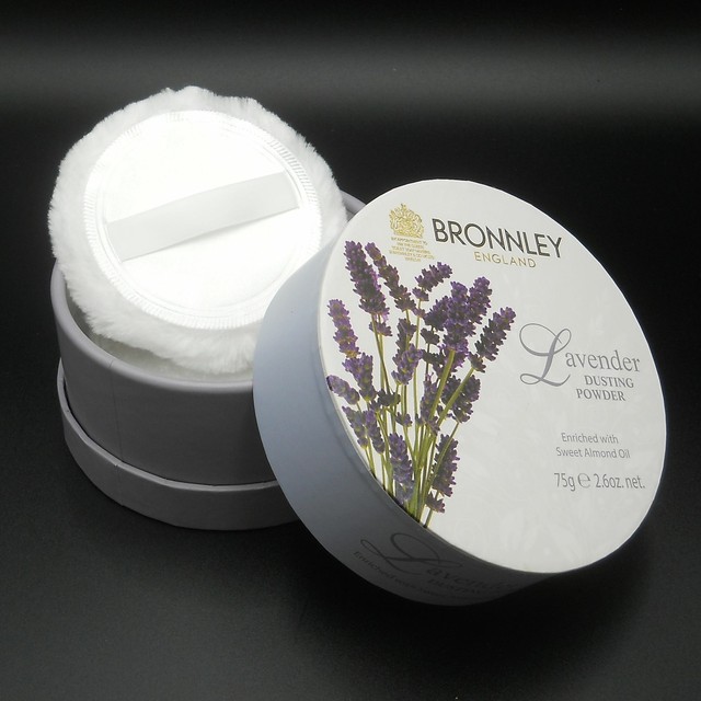 Bronnley Lavender Dusting Powder 75g günstig kaufen | eBay