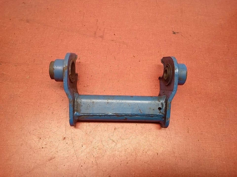 1990 90 SUZUKI LT 80 LT80 ENGINE MOTOR MOUNT | eBay