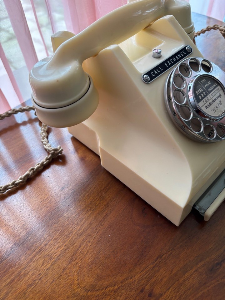 Vintage Ivory Call Exchange GPO 300 Series Bakelite Telephone 1940/50s ...