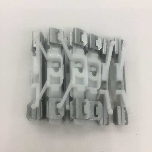 10 Pillar & Exterior Trim Glass Weatherstrip Clips For Volvo 30753556 ...