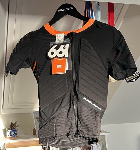 SixSixOne Evo Compression Jacket Upper Body Armour Protection MTB Short ...