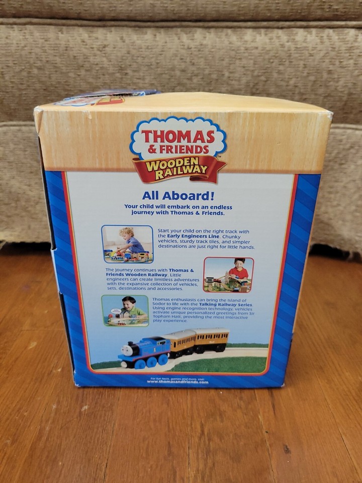 Thomas & Friends Wooden Railway, Deluxe Over-The-Track Signal - Battery ...