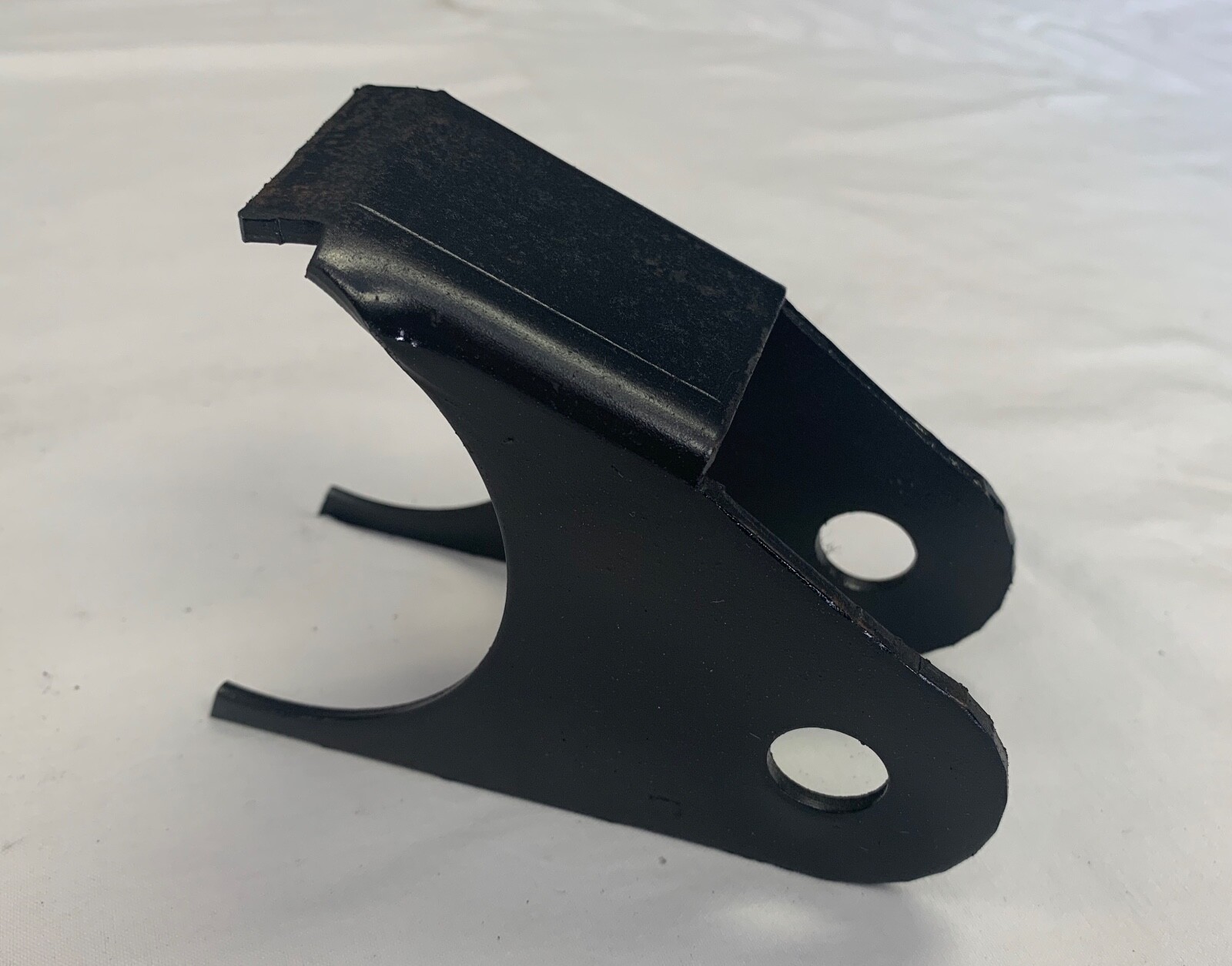 Chevy silverado gmc sierra Upper Rear passenger Shock Mount 96-16 hd ...