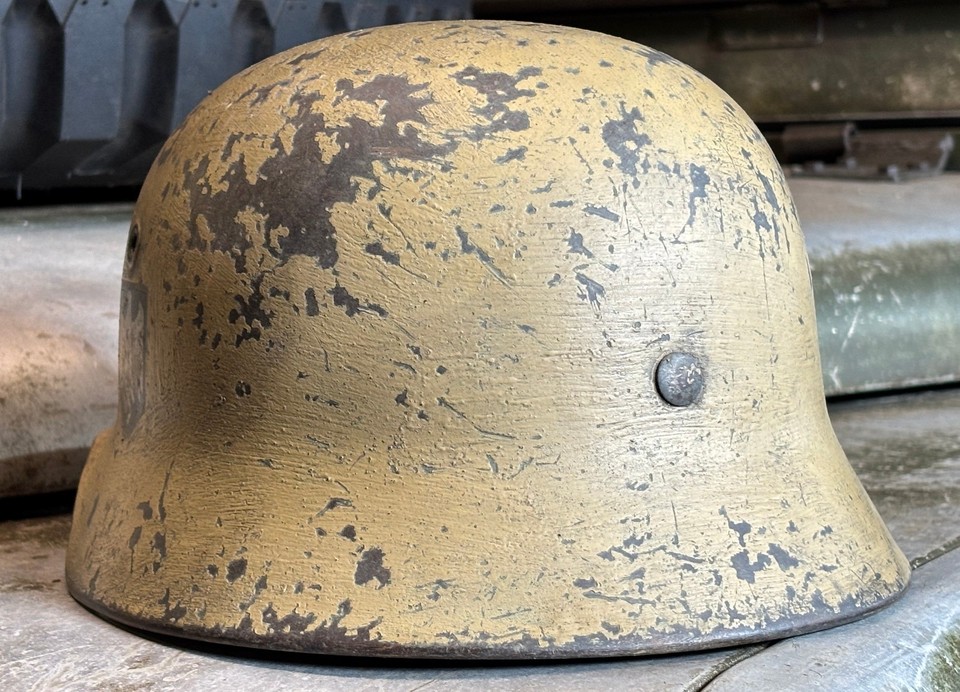 WW2 German M40 Steel Helmet (Stahlhelm) – ET64 – DAK Camo – Single ...