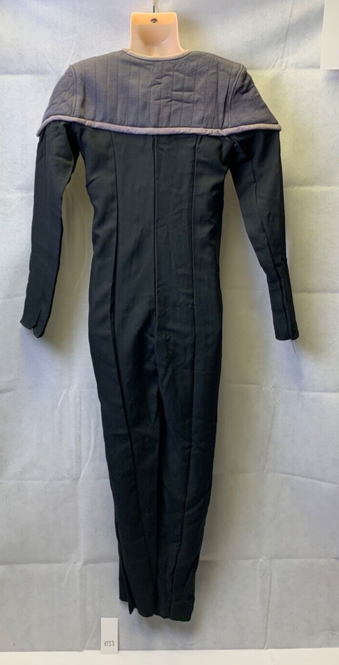 Star Trek First Contact Uniform original Paramount Parks Experience ...