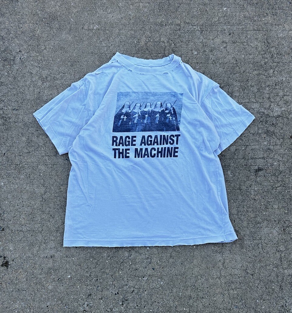 Vintage 90s Thrashed Rage Against The Machine T Shirt - Gem