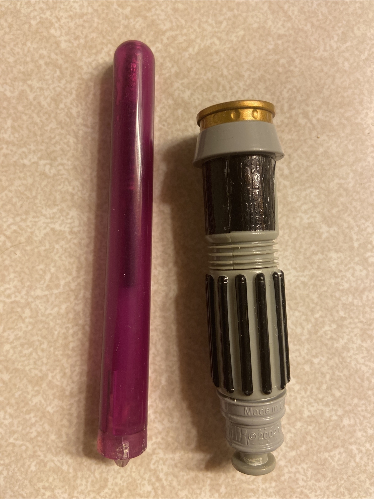 2002 General Mills STAR WARS PURPLE LIGHTSABER PEN MACE WINDU | eBay