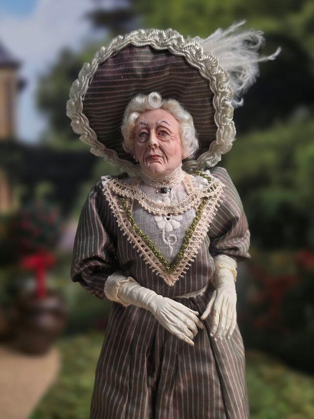 Miniature Dollhouse ORIGINAL Marcia Backstrom Older Lady 1993 Victorian ...