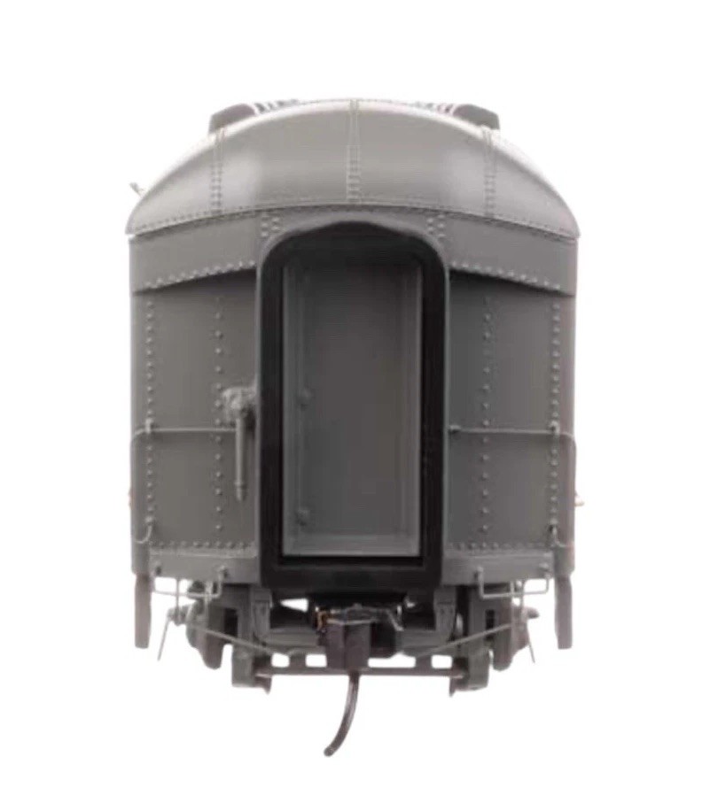 Walthers 920-17421 HO 70' Heavyweight RPO Baggage Car ~ Union Pacific ...