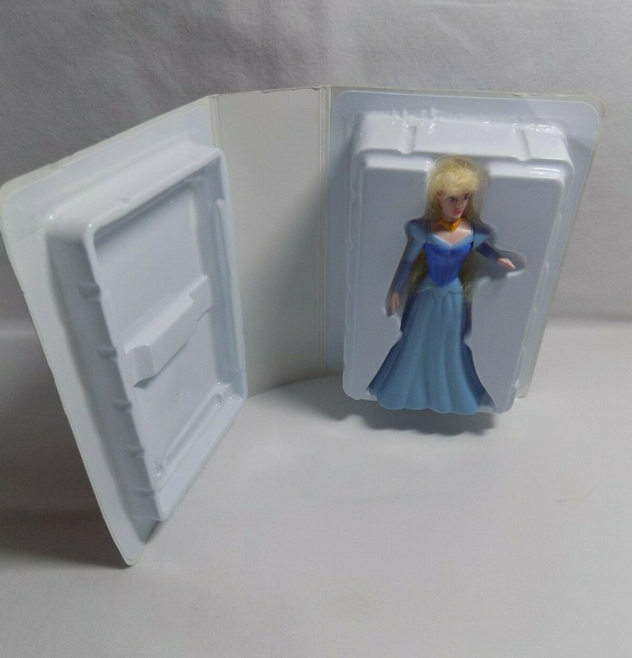 Disney Masterpiece Sleeping Beauty Princess Aurora Figure McDonalds ...