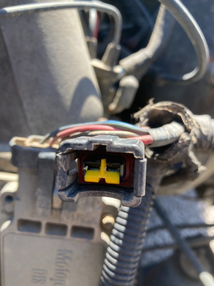 86-91 87-91 92-96 Ford F150 Engine Ignition Distributor Timing Spout ...