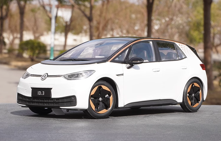 1:18 VW Volkswagen ID3 ID.3 White Light up Diecast Metal Model Car | eBay