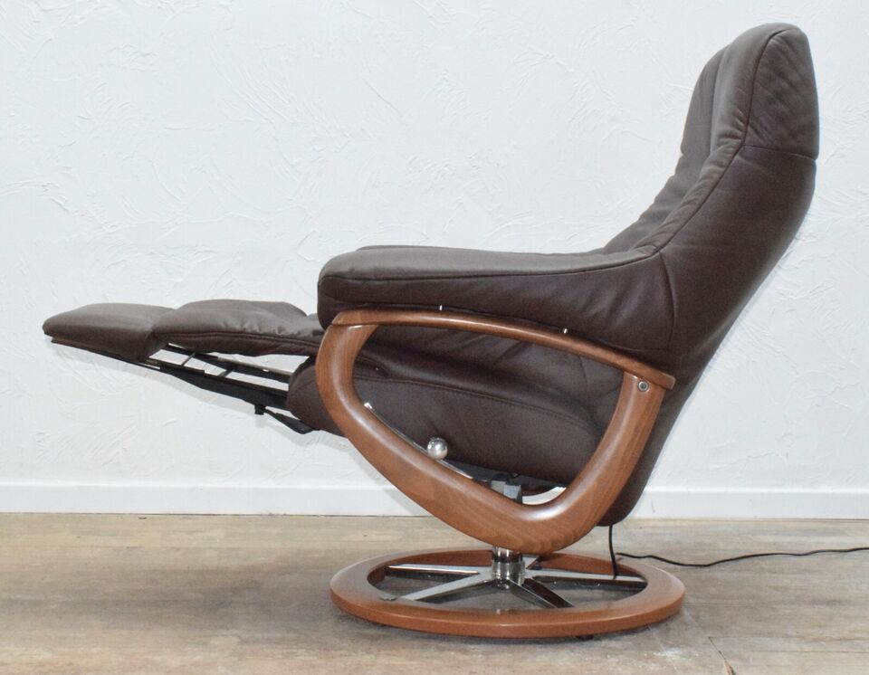 HIMOLLA ZEROSTRESS "EUROPE" (MEDIUM) ELECTRIC LEATHER SWIVEL RECLINING ...