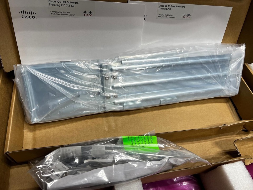 Cisco NCS-5508 with NC55-RP-E 3x NC55-5508-FC2 3x NC55-5508-FAN2 ...