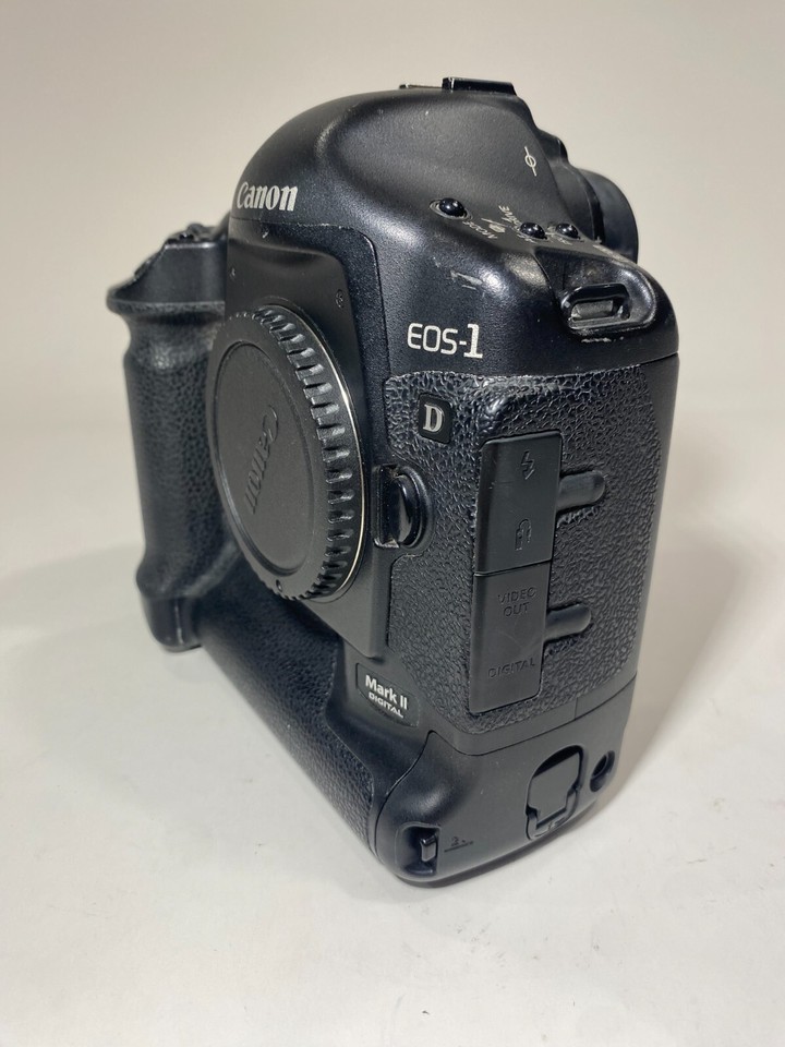 Canon EOS-1D Mark II DSLR Camera Body – Pro Model, Accessories, No Lens ...