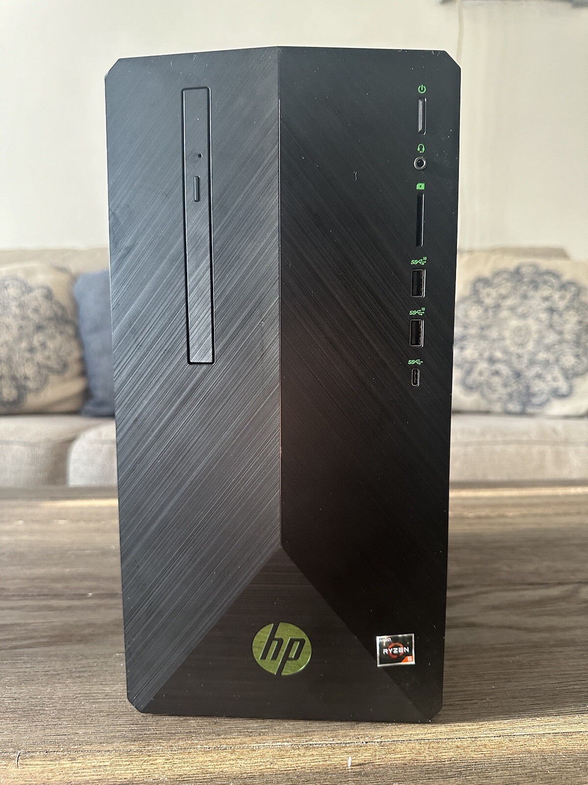PC HP Pavilion 690-0083w (1TB, AMD Ryzen 5., 3.6GHz, 8GB) Gaming ...