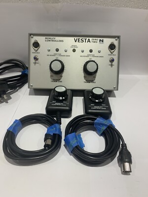 Morley Vesta 'N' Gauge Zero Two controller with 2 handheld units, Twin ...