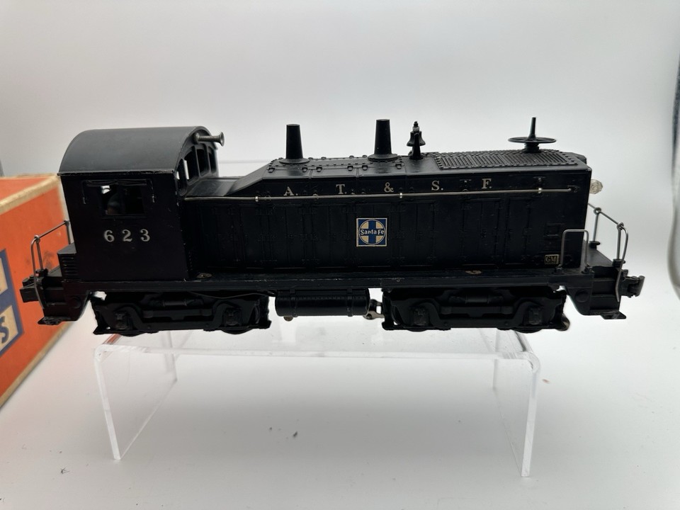 LIONEL POSTWAR 623 ATSF DIESEL SWITCHER BOXED PAPERWORK SERVICED | eBay