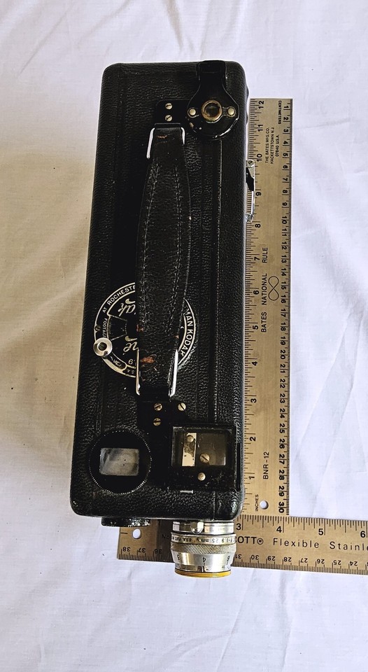 ANTIQUE MOVIE CAMERA 1930- NICE LOOKIN AND CONDITION - CLEAN WIND WORK ...