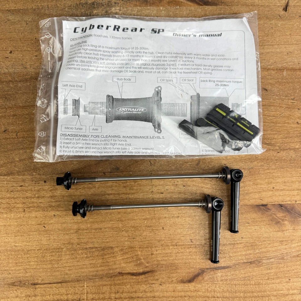 New! ax-lightness Ultra 25t Extralite Cyber Hubs 700c QR Tubular ...