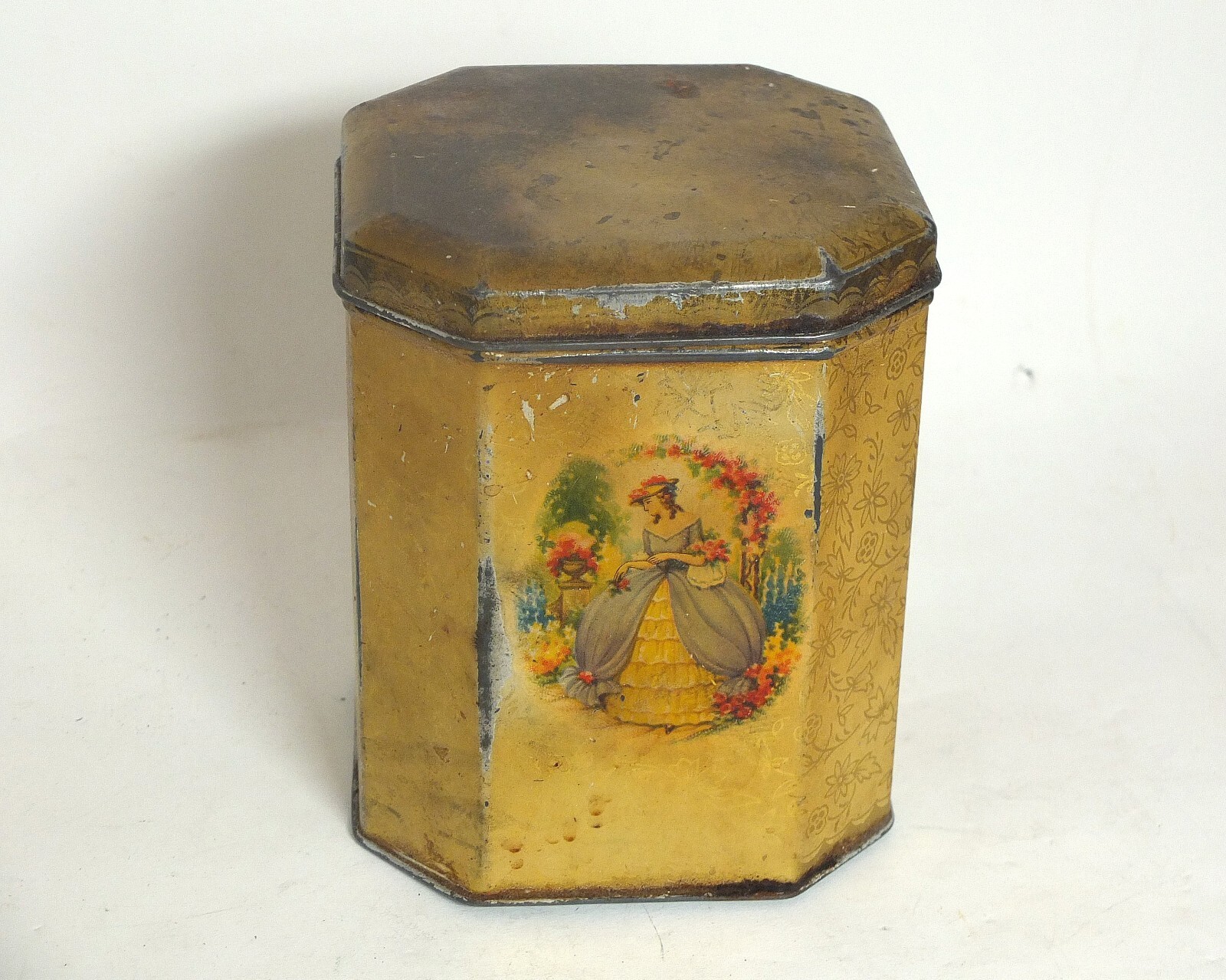 The Metal Box Co. LTD Vintage Tin Container Made in England 5 1/2" x 4 ...