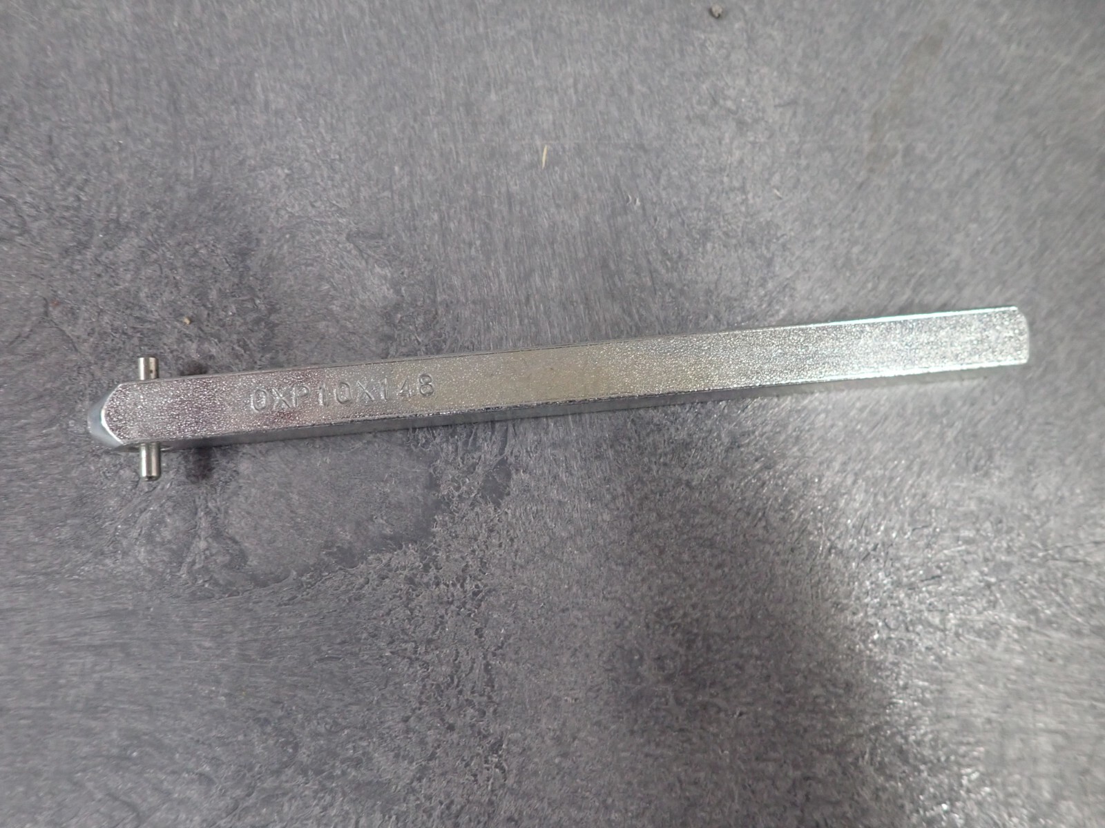 NEW ABB OXP10X148 Handle Operator Shaft, 5.8" Length, 10mm Square Shaft ...