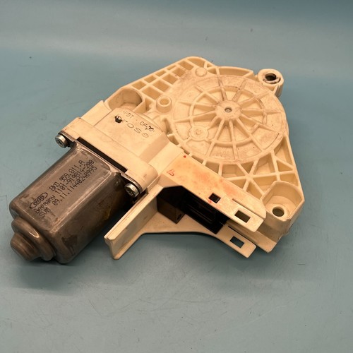 11-17 Porsche Cayenne 958 S Rear Right Side Window Regulator Motor OEM ...