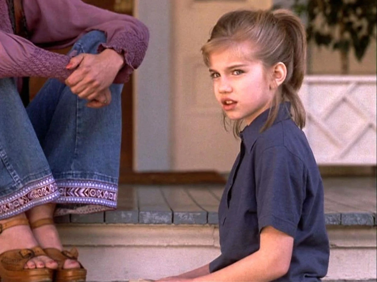 Anna Chlumsky Child