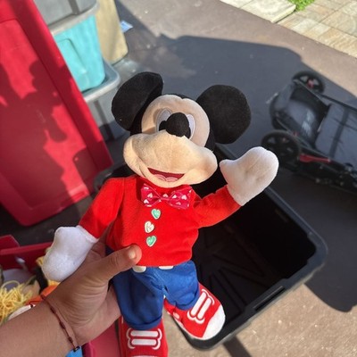 Disney Battery Operated Dancing Animated Mickey Mouse Doll Heart Outfit ...