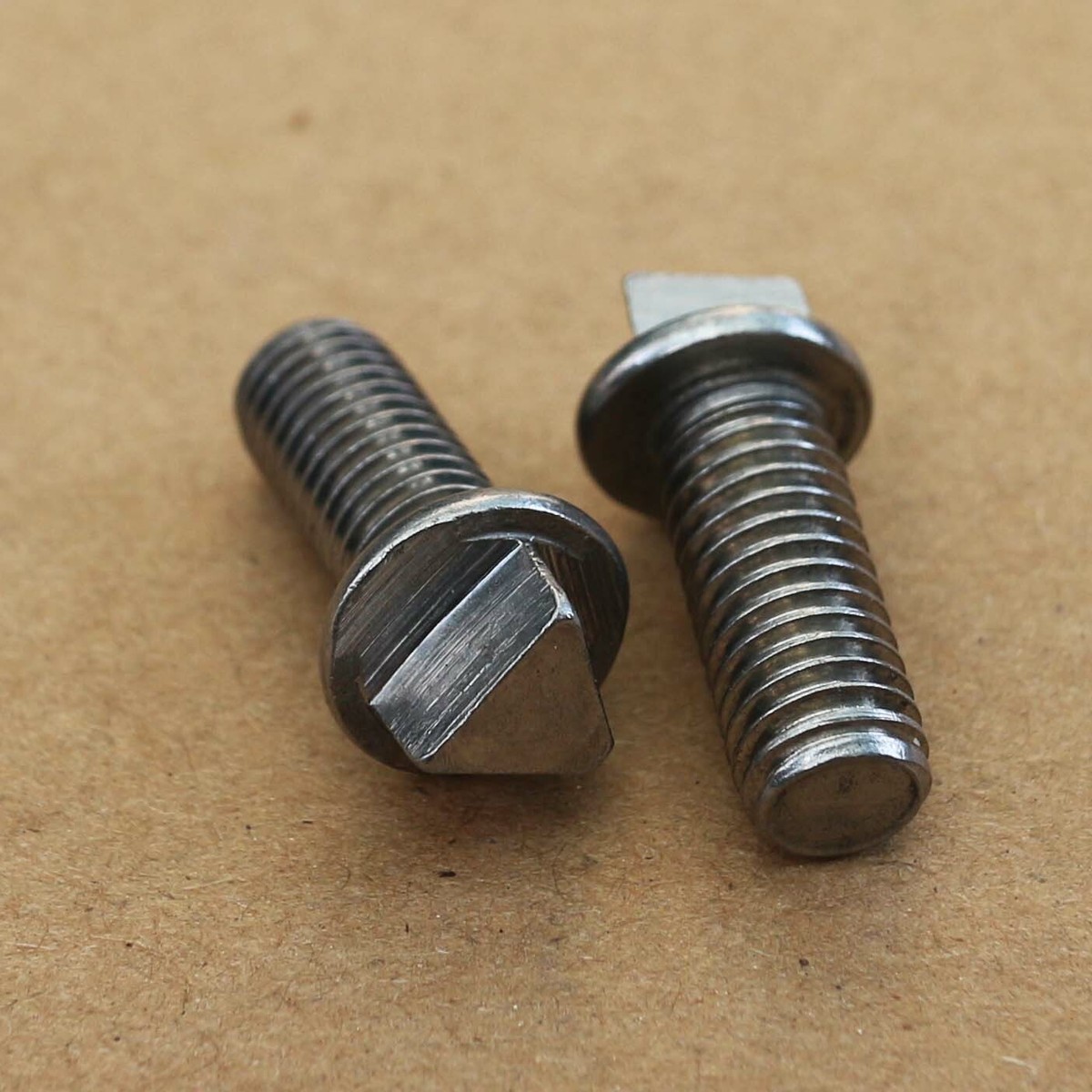 Triangular Screws Tamper Proof Safety Screw Triangular Head Screw For