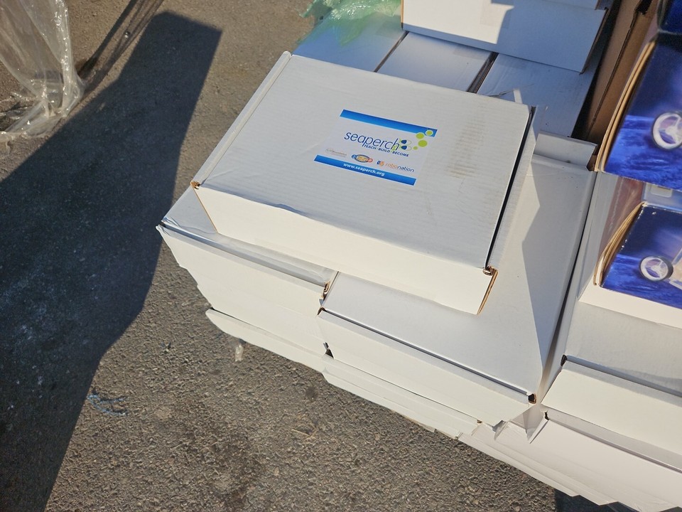 Seaperch ROV kit robonation underwater Robot Robotics W/ Battery NEW IN ...