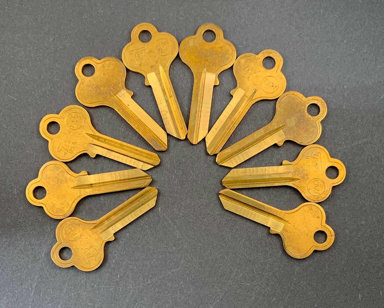 Lots of EA27 X1014F 5EA1 HAR-1i X61F Type Key Blanks for Eagle Harlock ...