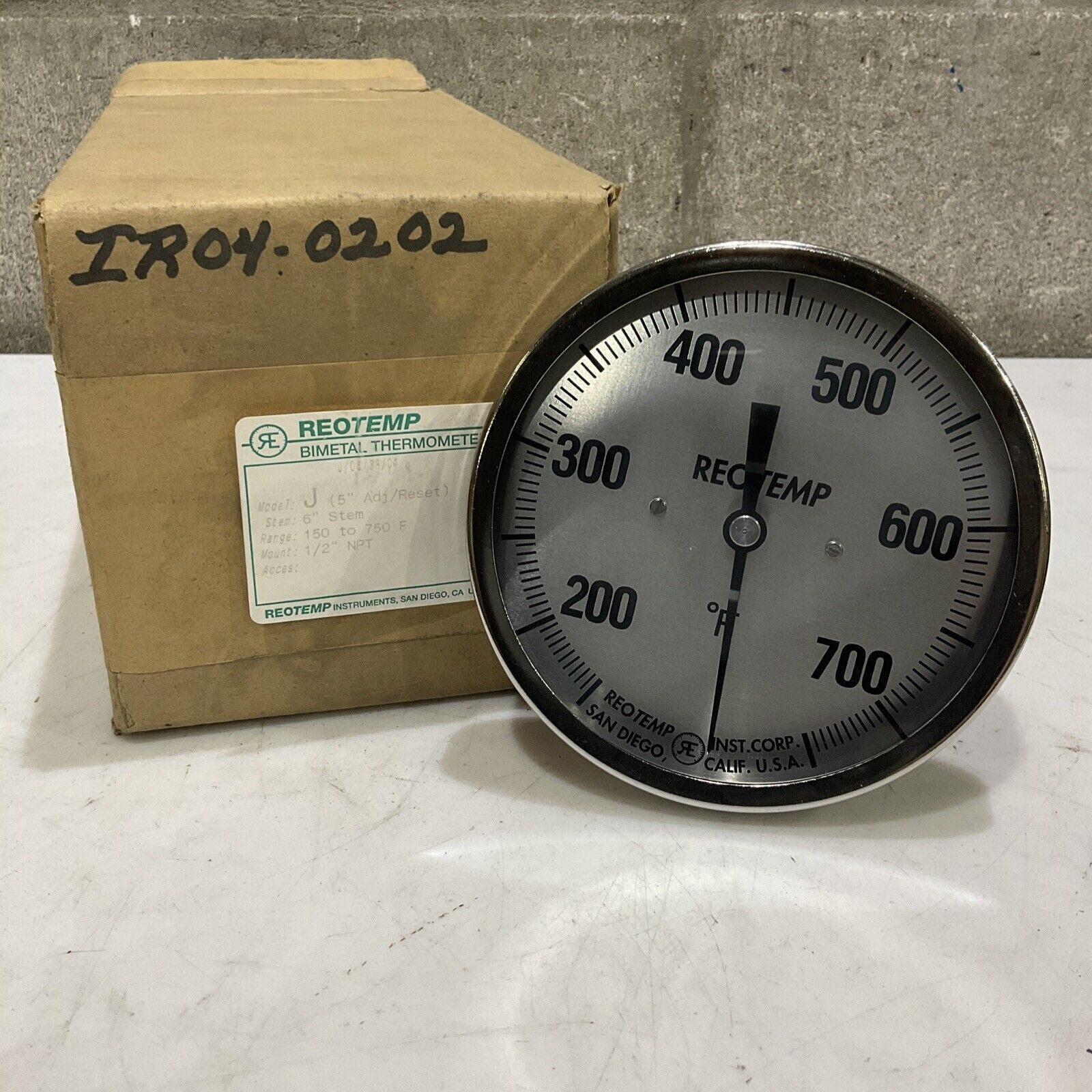 REOTEMP J BIMETAL THERMOMETER 6” STEM 150-750 F 1/2” NPT 373 | eBay