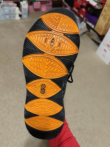 Size 10 - Nike Kyrie 5 PE Taco Camo Orange Black Suede 191888532063| eBay