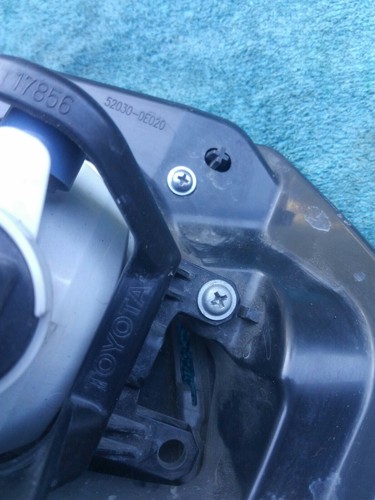 2014-16 Toyota Highlander Front Bumper Right Fog Light Assembly OEM ...