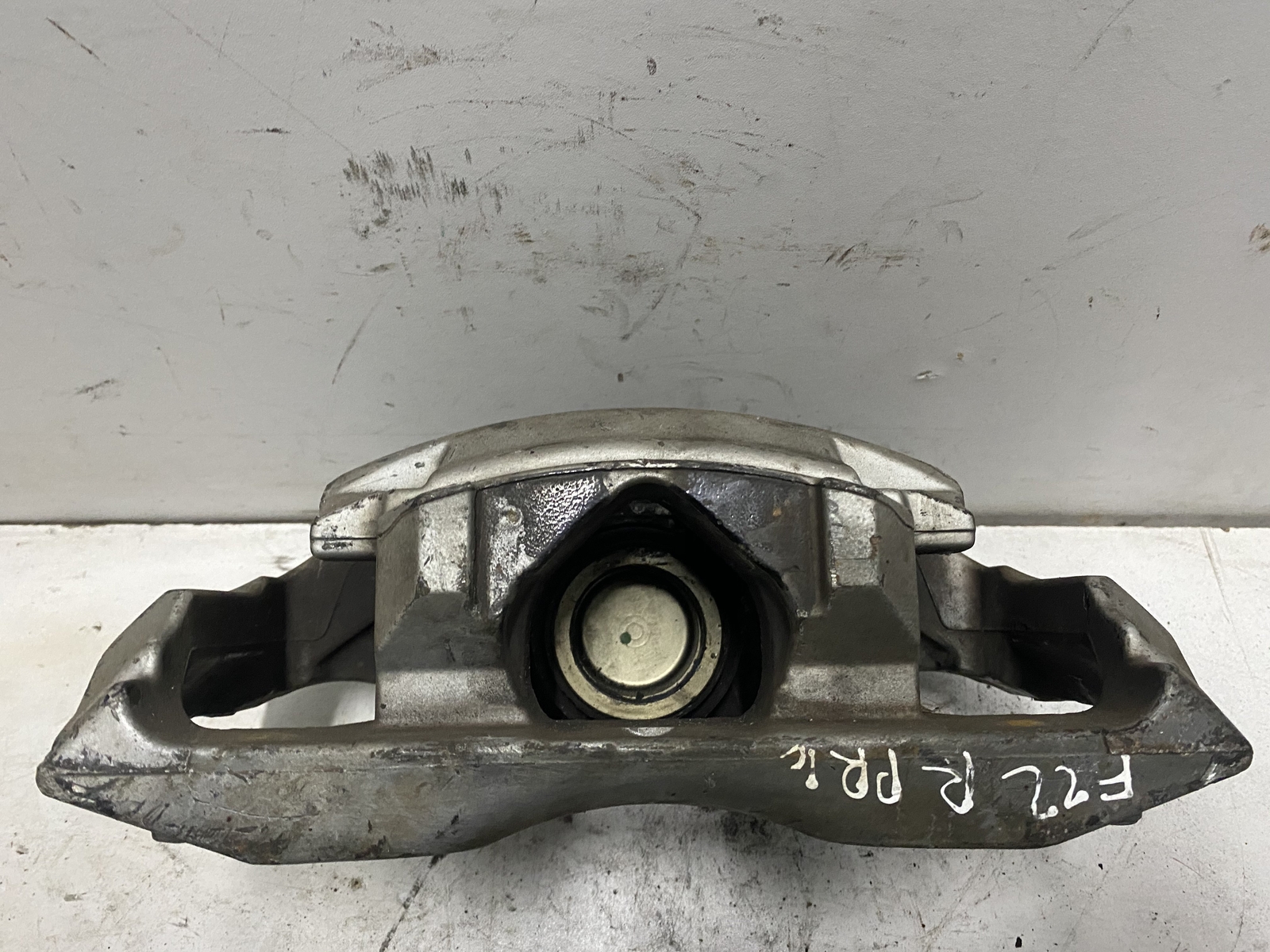 BMW 5 F10 F11 6 F12 F13 7 F01 F02 Front Right Brake Caliper 60/36 2010 ...