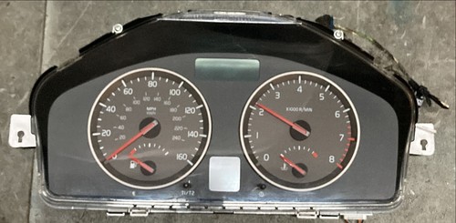 04-07 VOLVO S40 INSTRUMENT CLUSTER SPEEDOMETER TACH ODOMETER 30710072 ...