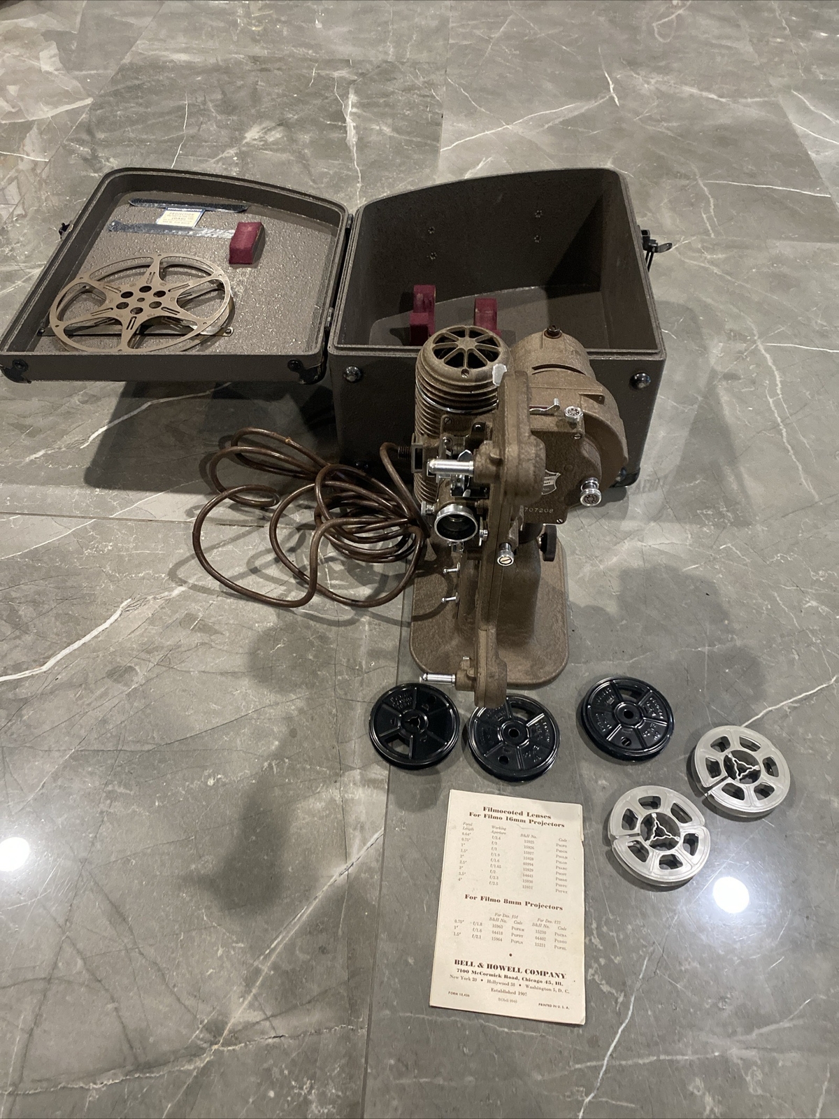 Bell & Howell Vintage 8mm Filmo Regent Projector Tested And Working | eBay