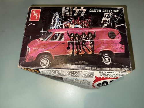 VTG 1977 AMT KISS Custom Chevy Van Plastic Model Kit Open Box. | eBay