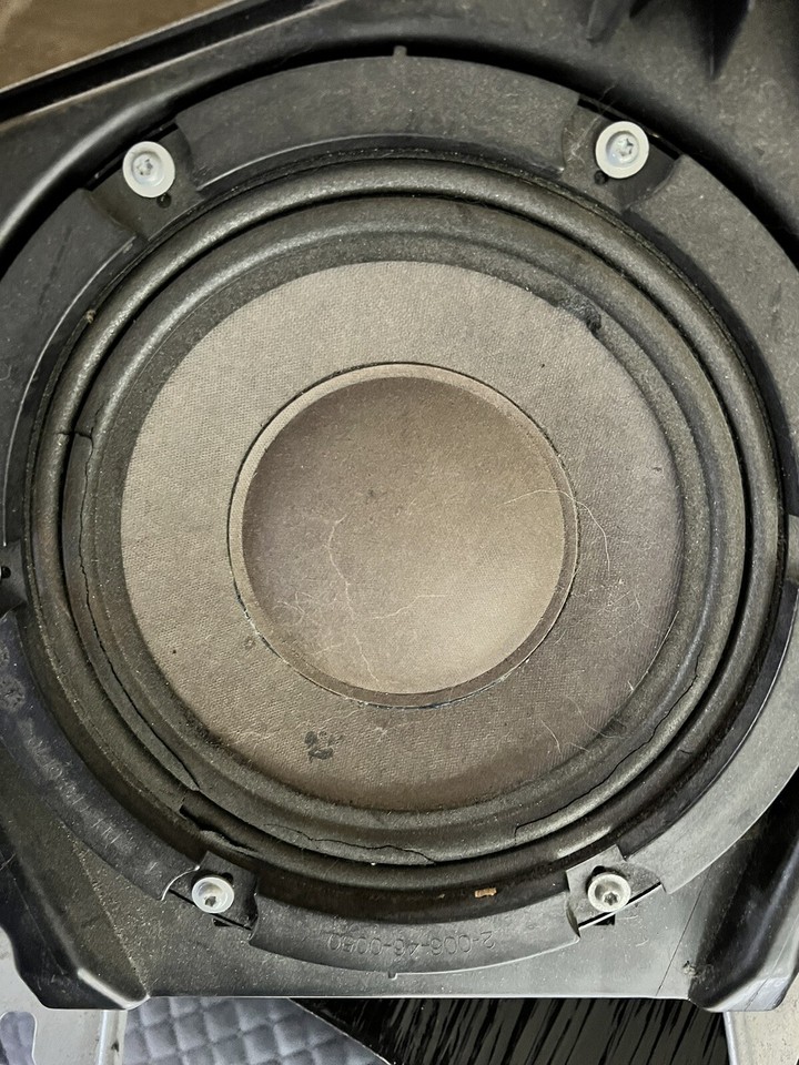 2004-08 Toyota Solara JBL Subwoofer 86150-06010 Speaker needs Foam Edge ...