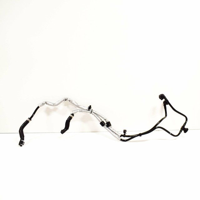 Genuine Mercedes-Benz E GLC Vent Line From Right Cooler to Reservour ...