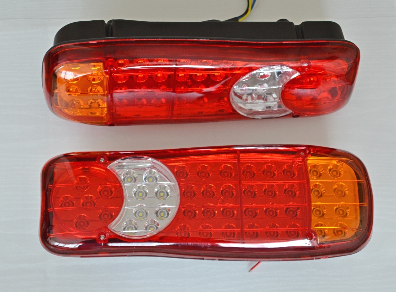 2x 24V LED Rear Tail Lights Lamp e-mark Truck for Iveco Renault DAF ...