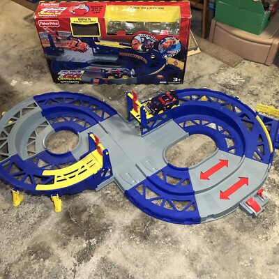 Vintage 2007 Fisher Price Shake -n- Go Crash-ups Speedway | eBay