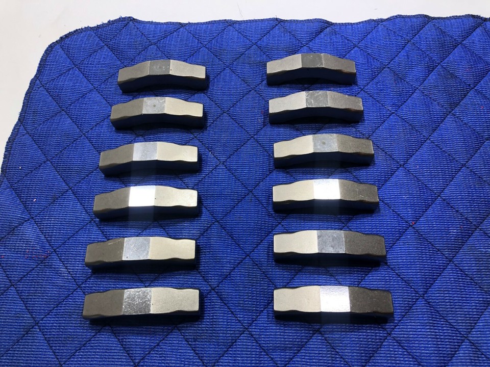 Set of 12 Genuine Cummins ISX15 X15 XPI Crosshead Valves 4059342 OEM | eBay