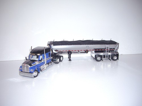 DCP FIRST GEAR 1/64 BLUE&BLACK KW W990 W/T SLEEPER & SPREAD AXLE MAC ...