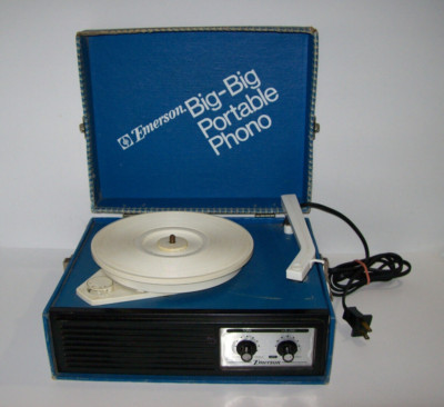 Vintage EMERSON Big-Big PORTABLE PHONO Record Player | eBay